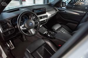 Black BMW X3 2021 in Kaunas, with an engine capacity of 2.00 L and mileage of 105 thousand km for 39741 €, photo 13 on AUTOMOTO.COM.LV