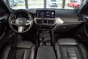 Black BMW X3 2021 in Kaunas, with an engine capacity of 2.00 L and mileage of 105 thousand km for 39741 €, photo 21 on AUTOMOTO.COM.LV