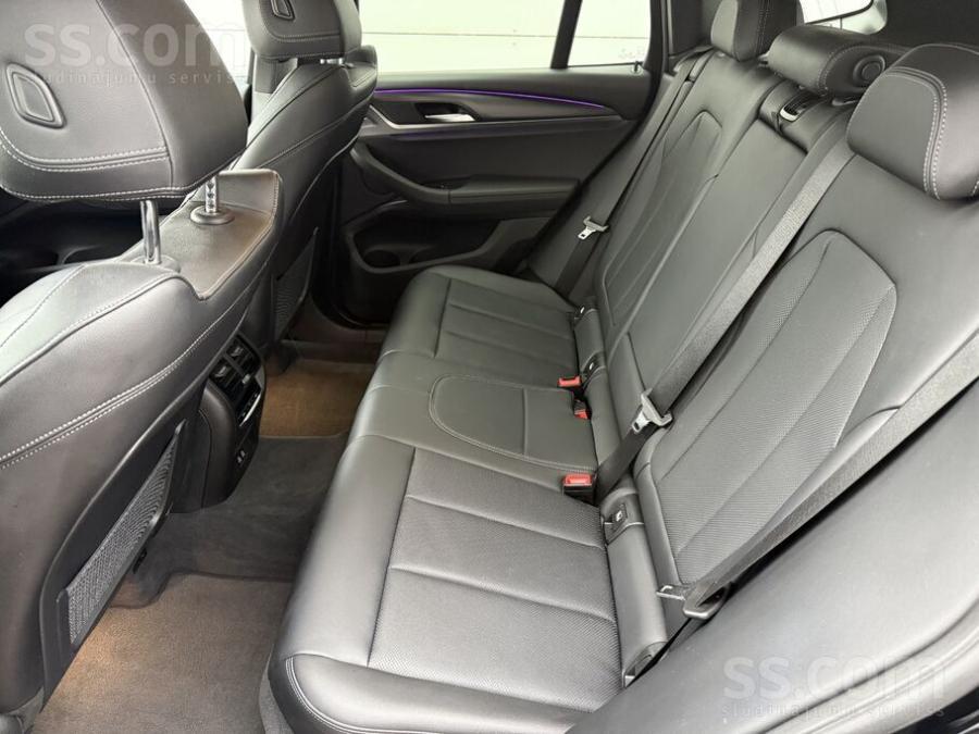 Melns BMW X3 2021 Rīga, ar dzinēja tilpumu 2.00 L un nobraukumu 109 tūkst. km par 32700 €, foto 13 vietnē AUTOMOTO.COM.LV