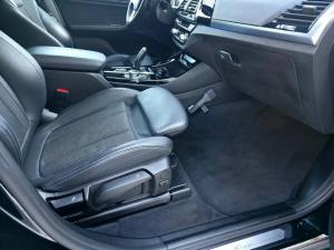 Melns BMW X3 2021 Rīga, ar dzinēja tilpumu 2.00 L un nobraukumu 206 tūkst. km par 22990 €, foto 21 vietnē AUTOMOTO.COM.LV