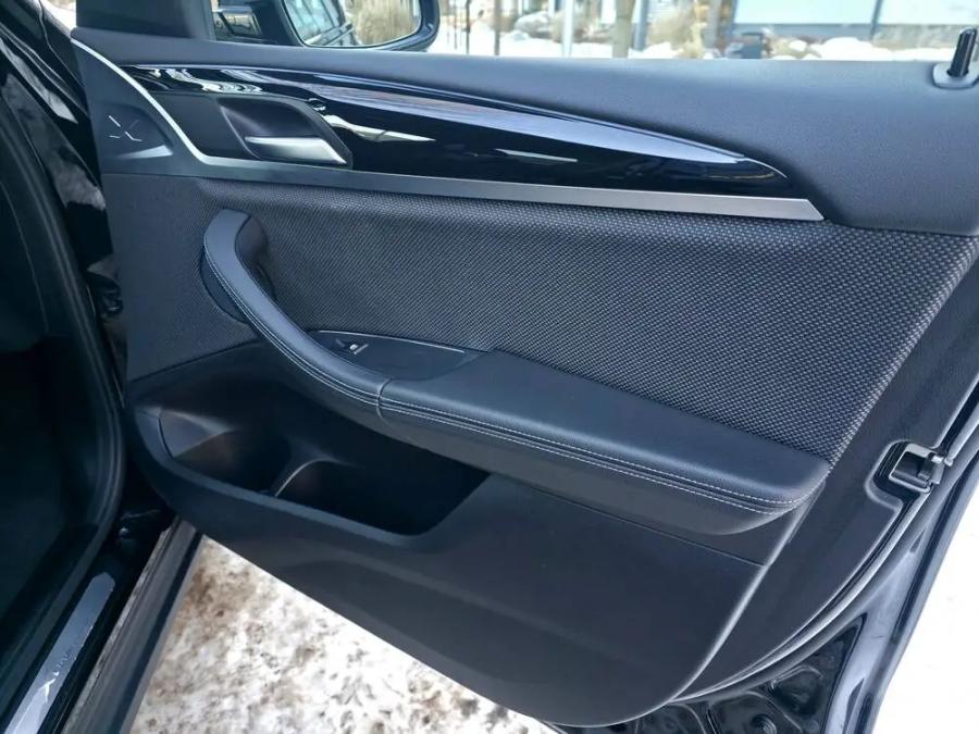 Melns BMW X3 2021 Rīga, ar dzinēja tilpumu 2.00 L un nobraukumu 206 tūkst. km par 22990 €, foto 38 vietnē AUTOMOTO.COM.LV