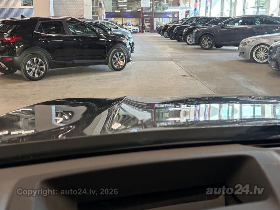 Black BMW X3 2021 in Tallinn, with an engine capacity of 2.00 L and mileage of 98 thousand km for 34900 €, photo 13 on AUTOMOTO.COM.LV