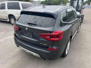 Melns BMW X3 2021 Utena, ar dzinēja tilpumu 2.00 L un nobraukumu 60 tūkst. km par 15000 €, foto 5 vietnē AUTOMOTO.COM.LV