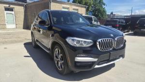 Black BMW X3 2021 in Klaipeda, with an engine capacity of 2.00 L and mileage of 207 thousand km for 19995 €, photo 3 on AUTOMOTO.COM.LV