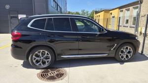 Black BMW X3 2021 in Klaipeda, with an engine capacity of 2.00 L and mileage of 207 thousand km for 19995 €, photo 9 on AUTOMOTO.COM.LV