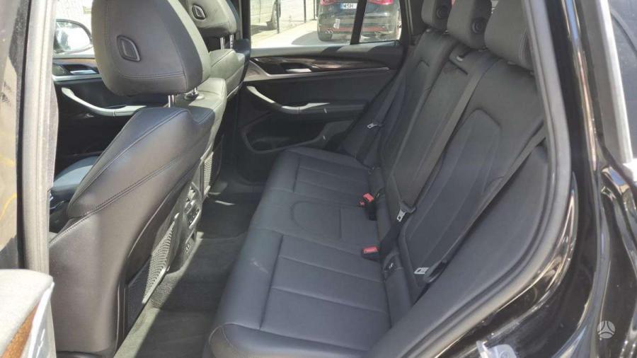 Black BMW X3 2021 in Klaipeda, with an engine capacity of 2.00 L and mileage of 207 thousand km for 19995 €, photo 22 on AUTOMOTO.COM.LV