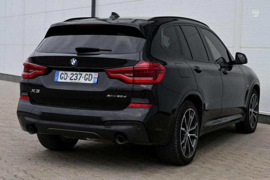 Melns BMW X3 2021 Kretinga, ar dzinēja tilpumu 2.99 L un nobraukumu 346 tūkst. km par 22999 €, foto 10 vietnē AUTOMOTO.COM.LV