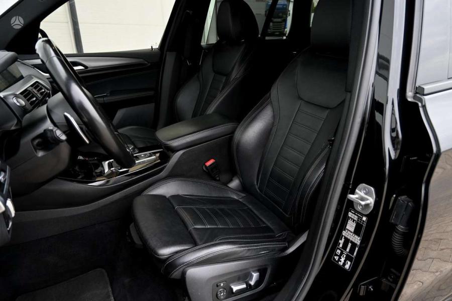 Melns BMW X3 2021 Kretinga, ar dzinēja tilpumu 2.99 L un nobraukumu 346 tūkst. km par 22999 €, foto 23 vietnē AUTOMOTO.COM.LV