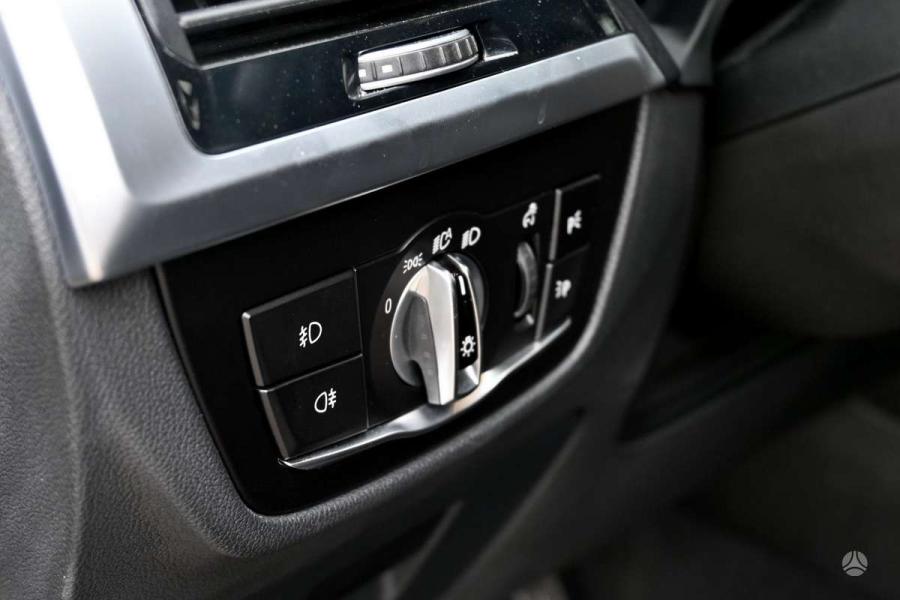 Melns BMW X3 2021 Kretinga, ar dzinēja tilpumu 2.99 L un nobraukumu 346 tūkst. km par 22999 €, foto 25 vietnē AUTOMOTO.COM.LV
