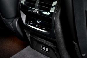 Melns BMW X3 2021 Kretinga, ar dzinēja tilpumu 2.99 L un nobraukumu 346 tūkst. km par 22999 €, foto 32 vietnē AUTOMOTO.COM.LV