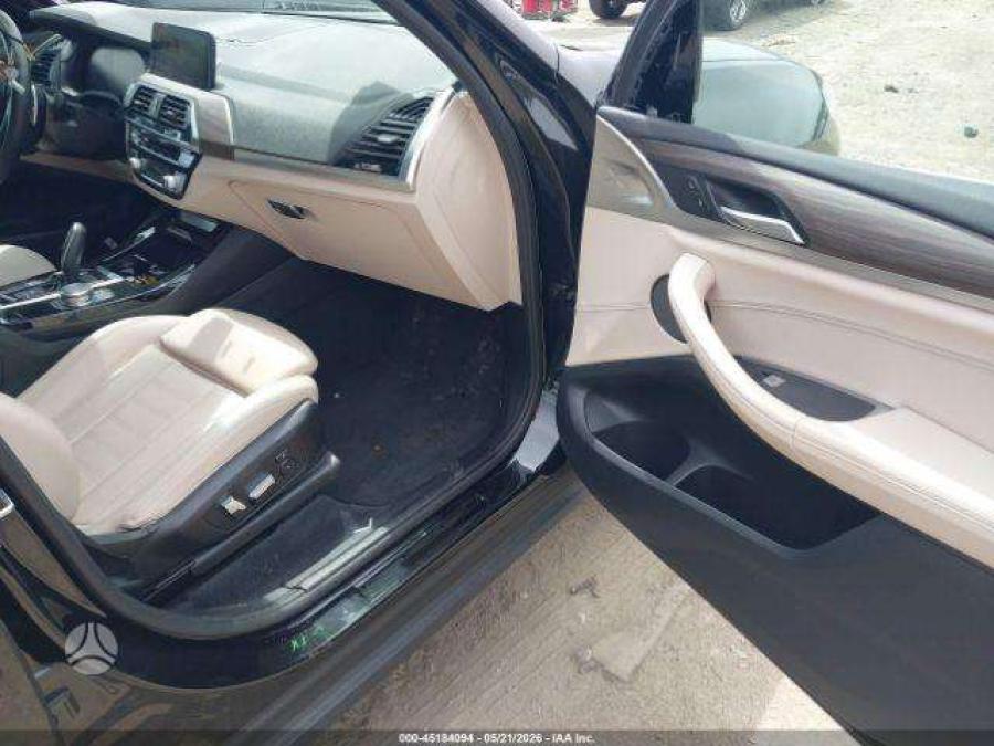 Black BMW X3 2021 in Klaipeda, with an engine capacity of 2.00 L and mileage of 92 thousand km for 13200 €, photo 6 on AUTOMOTO.COM.LV