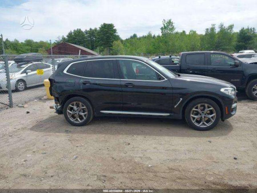 Black BMW X3 2021 in Klaipeda, with an engine capacity of 2.00 L and mileage of 92 thousand km for 13200 €, photo 14 on AUTOMOTO.COM.LV