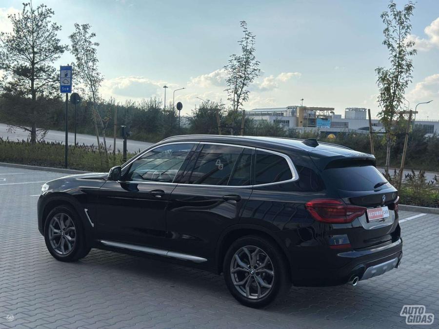 Melns BMW X3 2021 Viļņa, ar dzinēja tilpumu 2.00 L un nobraukumu 157 tūkst. km par 23950 €, foto 16 vietnē AUTOMOTO.COM.LV