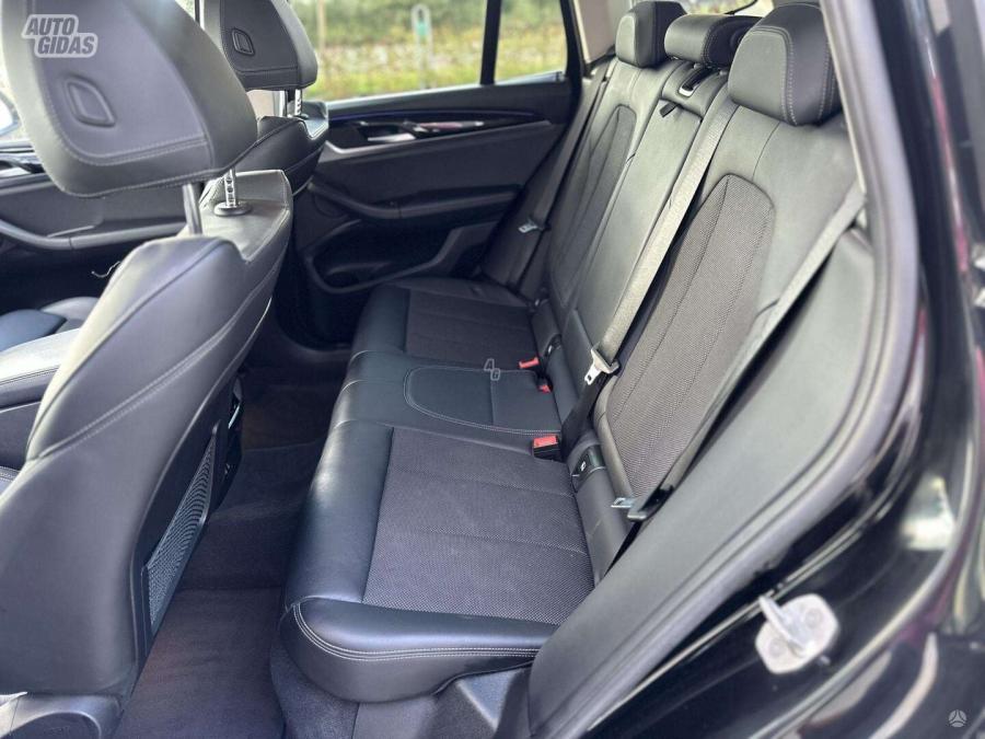 Melns BMW X3 2021 Viļņa, ar dzinēja tilpumu 2.00 L un nobraukumu 157 tūkst. km par 23950 €, foto 20 vietnē AUTOMOTO.COM.LV