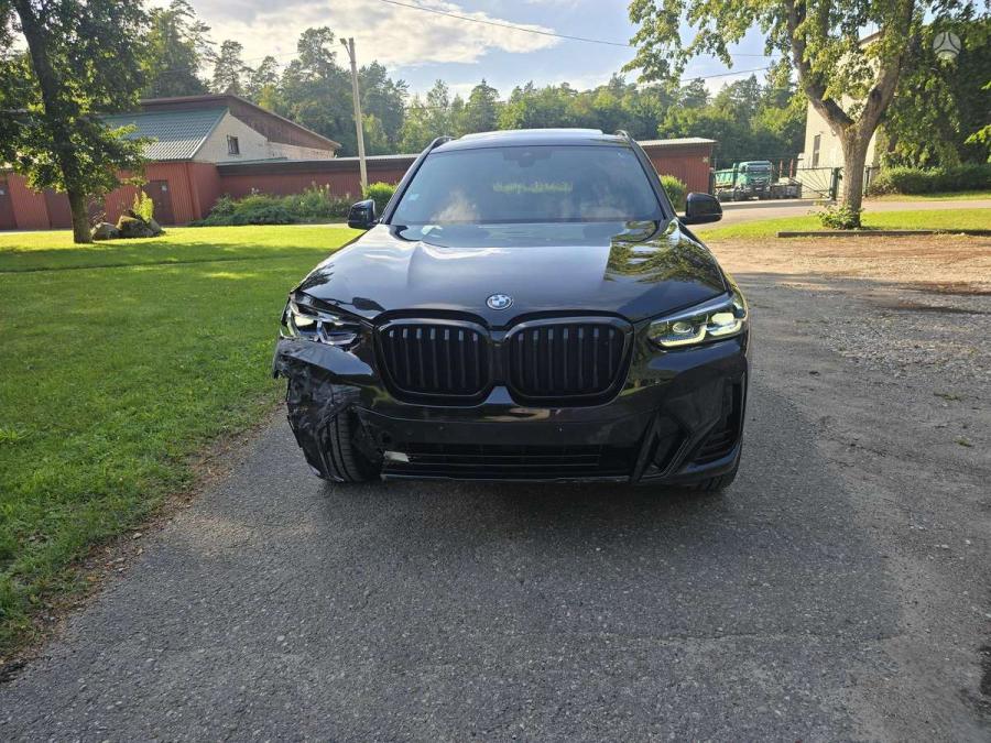 Melns BMW X3 2021 Prienai, ar dzinēja tilpumu 2.00 L un nobraukumu 64 tūkst. km par 22550 €, foto 4 vietnē AUTOMOTO.COM.LV