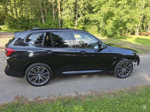 Melns BMW X3 2021 Prienai, ar dzinēja tilpumu 2.00 L un nobraukumu 64 tūkst. km par 22550 €, foto 8 vietnē AUTOMOTO.COM.LV