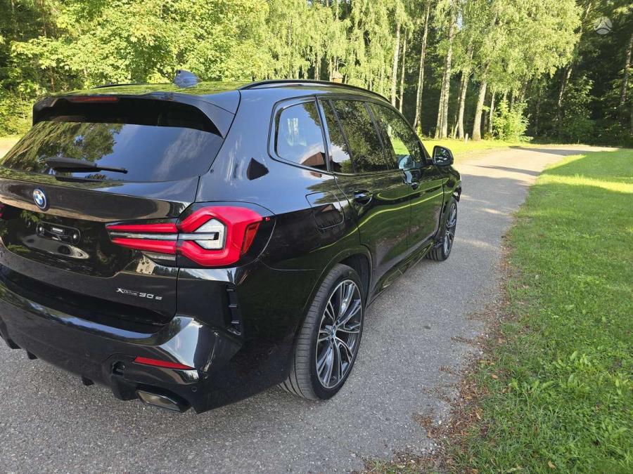 Melns BMW X3 2021 Prienai, ar dzinēja tilpumu 2.00 L un nobraukumu 64 tūkst. km par 22550 €, foto 11 vietnē AUTOMOTO.COM.LV