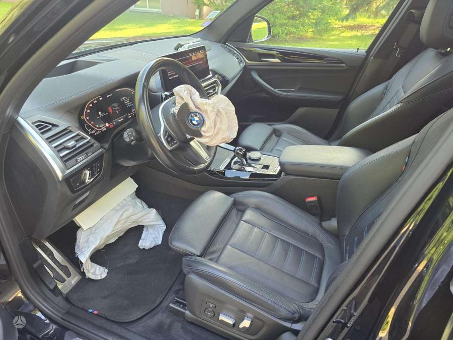 Melns BMW X3 2021 Prienai, ar dzinēja tilpumu 2.00 L un nobraukumu 64 tūkst. km par 22550 €, foto 16 vietnē AUTOMOTO.COM.LV