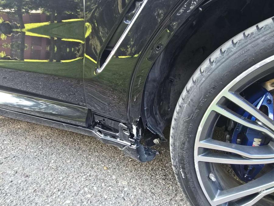 Melns BMW X3 2021 Prienai, ar dzinēja tilpumu 2.00 L un nobraukumu 64 tūkst. km par 22550 €, foto 37 vietnē AUTOMOTO.COM.LV