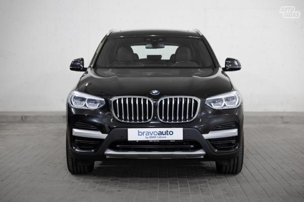 Черный БМВ Х3 2021 в Вильнюс, объемом двигателя 2.00 л и пробегом 188 тыс. км за 29991 €, фото 2 на AUTOMOTO.COM.LV