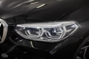 Black BMW X3 2021 in Vilnius, with an engine capacity of 2.00 L and mileage of 188 thousand km for 29991 €, photo 7 on AUTOMOTO.COM.LV
