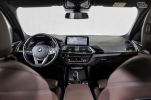 Black BMW X3 2021 in Vilnius, with an engine capacity of 2.00 L and mileage of 188 thousand km for 29991 €, photo 22 on AUTOMOTO.COM.LV