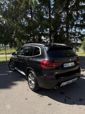 Melns BMW X3 2021 Raseiniai, ar dzinēja tilpumu 2.00 L un nobraukumu 53 tūkst. km par 27777 €, foto 5 vietnē AUTOMOTO.COM.LV