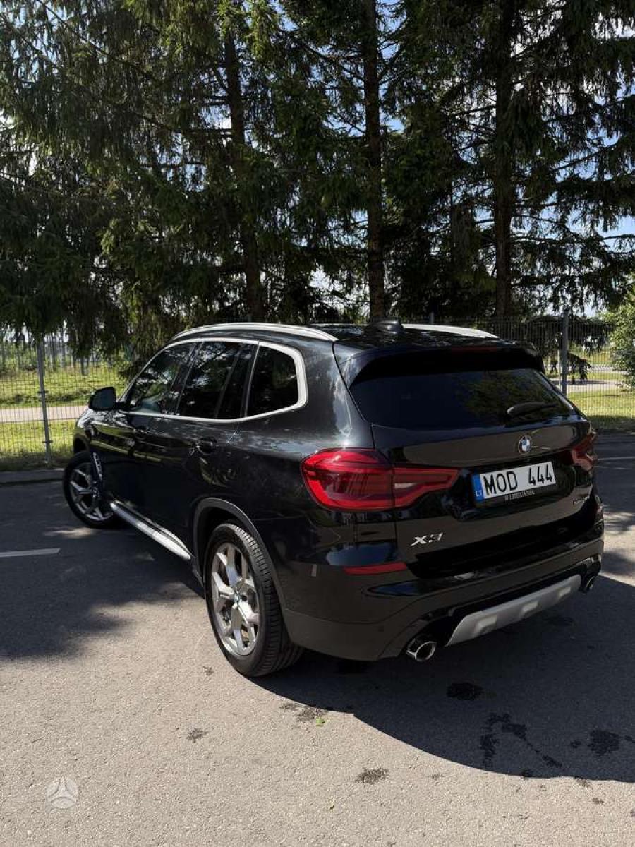 Melns BMW X3 2021 Raseiniai, ar dzinēja tilpumu 2.00 L un nobraukumu 53 tūkst. km par 27777 €, foto 5 vietnē AUTOMOTO.COM.LV