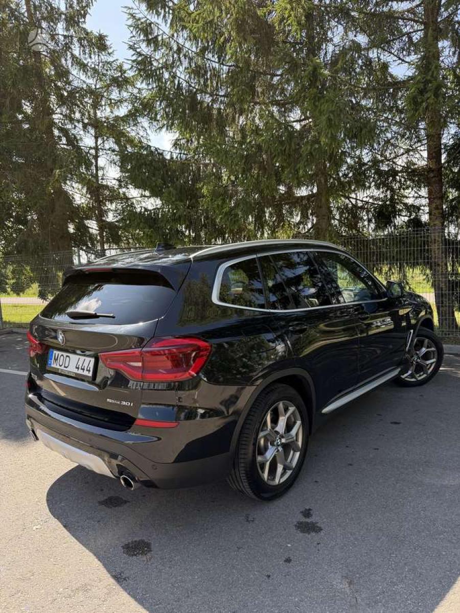 Melns BMW X3 2021 Raseiniai, ar dzinēja tilpumu 2.00 L un nobraukumu 53 tūkst. km par 27777 €, foto 6 vietnē AUTOMOTO.COM.LV