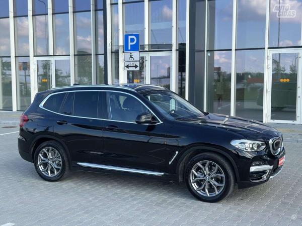 Melns BMW X3 2021 Viļņa, ar dzinēja tilpumu 2.00 L un nobraukumu 157 tūkst. km par 23950 €, foto 3 vietnē AUTOMOTO.COM.LV