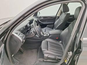 Black BMW X3 2021 in Riga, with an engine capacity of 2.00 L and mileage of 152 thousand km for 29990 €, photo 8 on AUTOMOTO.COM.LV
