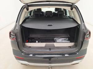 Black BMW X3 2021 in Riga, with an engine capacity of 2.00 L and mileage of 152 thousand km for 29990 €, photo 10 on AUTOMOTO.COM.LV