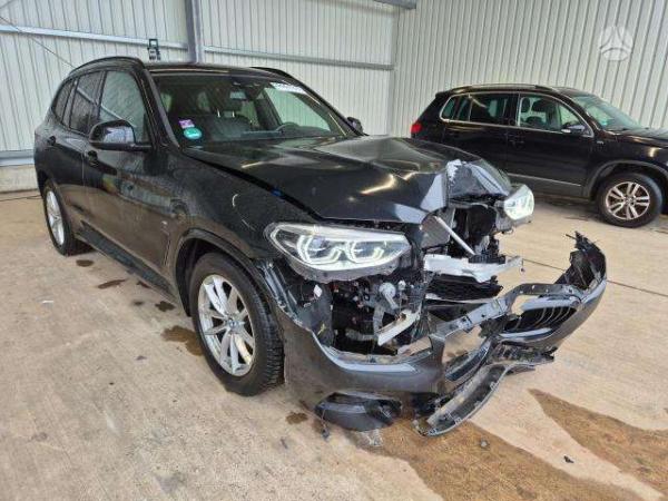 Black BMW X3 2021 in Mazeikiai, with an engine capacity of 2.00 L and mileage of 97 thousand km for 17500 €, photo 1 on AUTOMOTO.COM.LV
