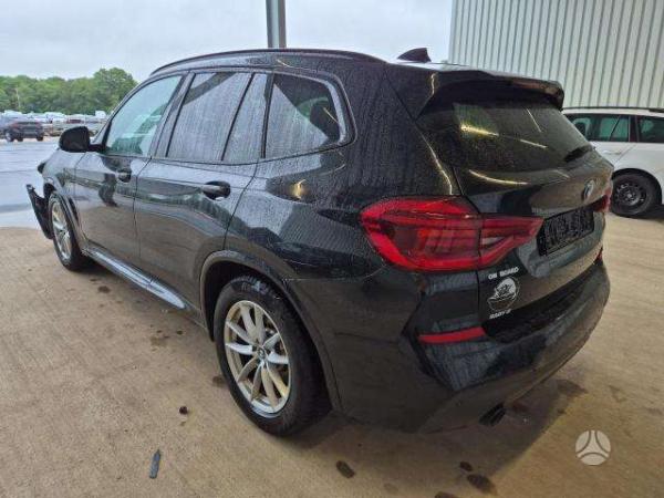 Black BMW X3 2021 in Mazeikiai, with an engine capacity of 2.00 L and mileage of 97 thousand km for 17500 €, photo 3 on AUTOMOTO.COM.LV