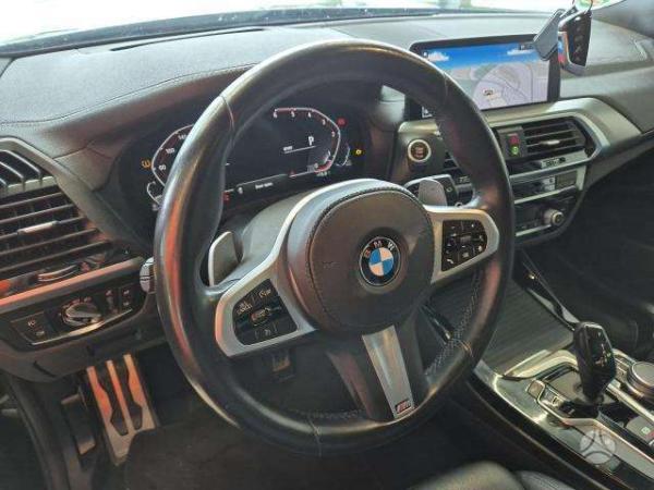 Black BMW X3 2021 in Mazeikiai, with an engine capacity of 2.00 L and mileage of 97 thousand km for 17500 €, photo 9 on AUTOMOTO.COM.LV