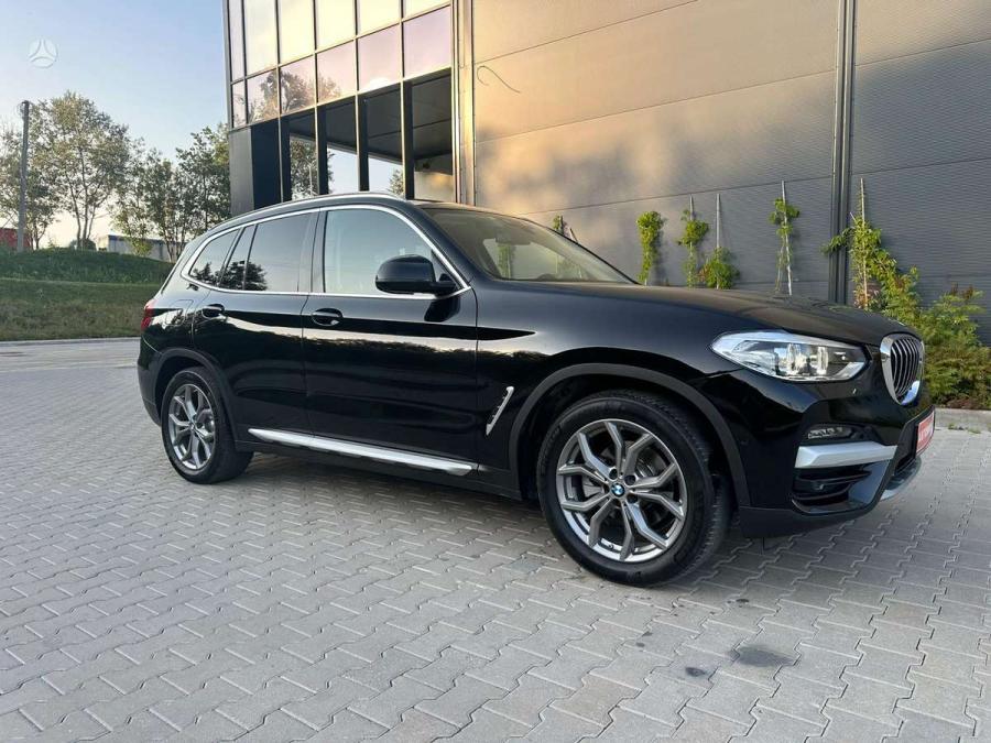 Melns BMW X3 2021 Viļņa, ar dzinēja tilpumu 2.00 L un nobraukumu 157 tūkst. km par 23950 €, foto 5 vietnē AUTOMOTO.COM.LV