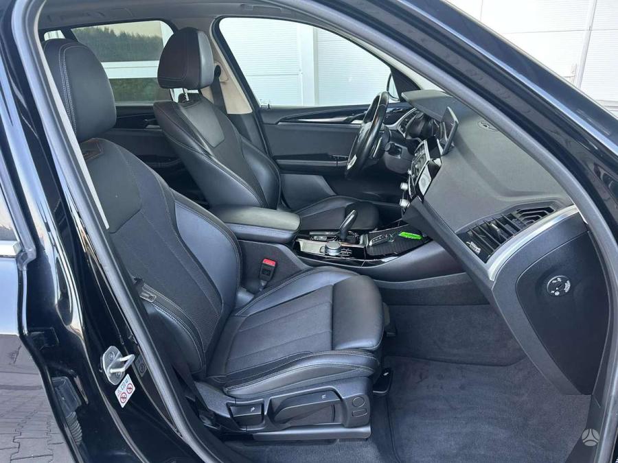 Melns BMW X3 2021 Viļņa, ar dzinēja tilpumu 2.00 L un nobraukumu 157 tūkst. km par 23950 €, foto 30 vietnē AUTOMOTO.COM.LV