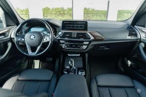 Melns BMW X3 2021 Viļņa, ar dzinēja tilpumu 2.00 L un nobraukumu 110 tūkst. km par 24990 €, foto 26 vietnē AUTOMOTO.COM.LV