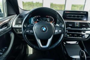 Melns BMW X3 2021 Viļņa, ar dzinēja tilpumu 2.00 L un nobraukumu 110 tūkst. km par 24990 €, foto 27 vietnē AUTOMOTO.COM.LV