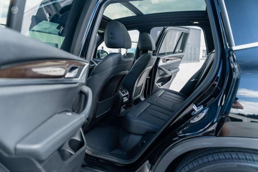 Melns BMW X3 2021 Viļņa, ar dzinēja tilpumu 2.00 L un nobraukumu 110 tūkst. km par 24990 €, foto 30 vietnē AUTOMOTO.COM.LV