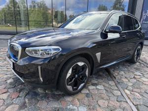 Black BMW X3 2021 in Riga, with an engine capacity of 0.00 L and mileage of 125 thousand km for 29250 €, photo  on AUTOMOTO.COM.LV