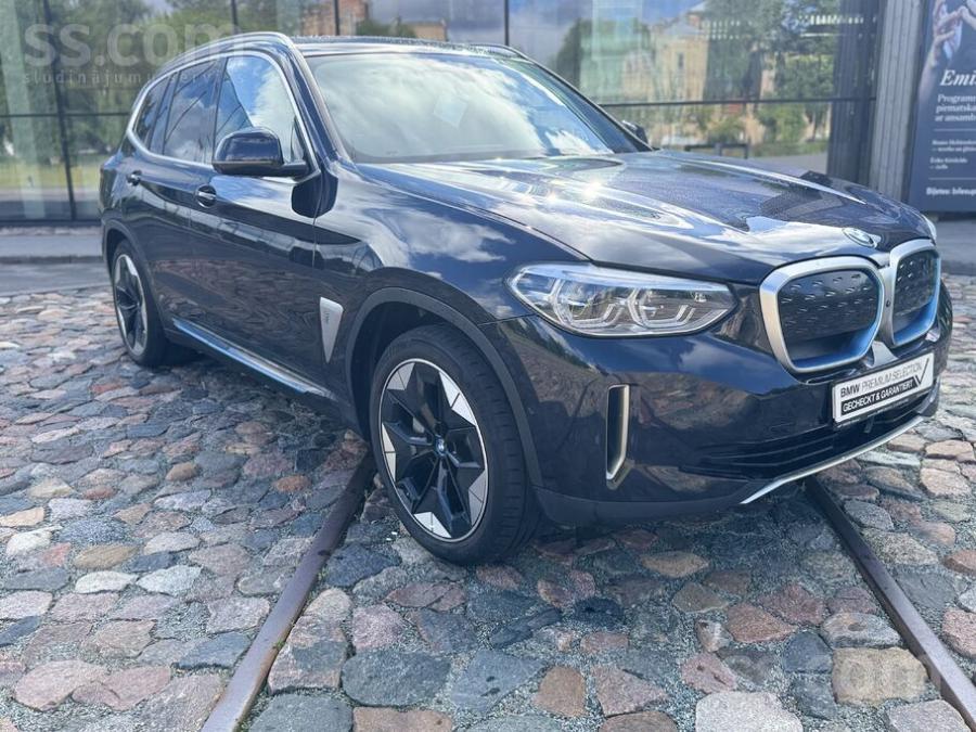 Melns BMW X3 2021 Rīga, ar dzinēja tilpumu 0.00 L un nobraukumu 125 tūkst. km par 29250 €, foto 3 vietnē AUTOMOTO.COM.LV
