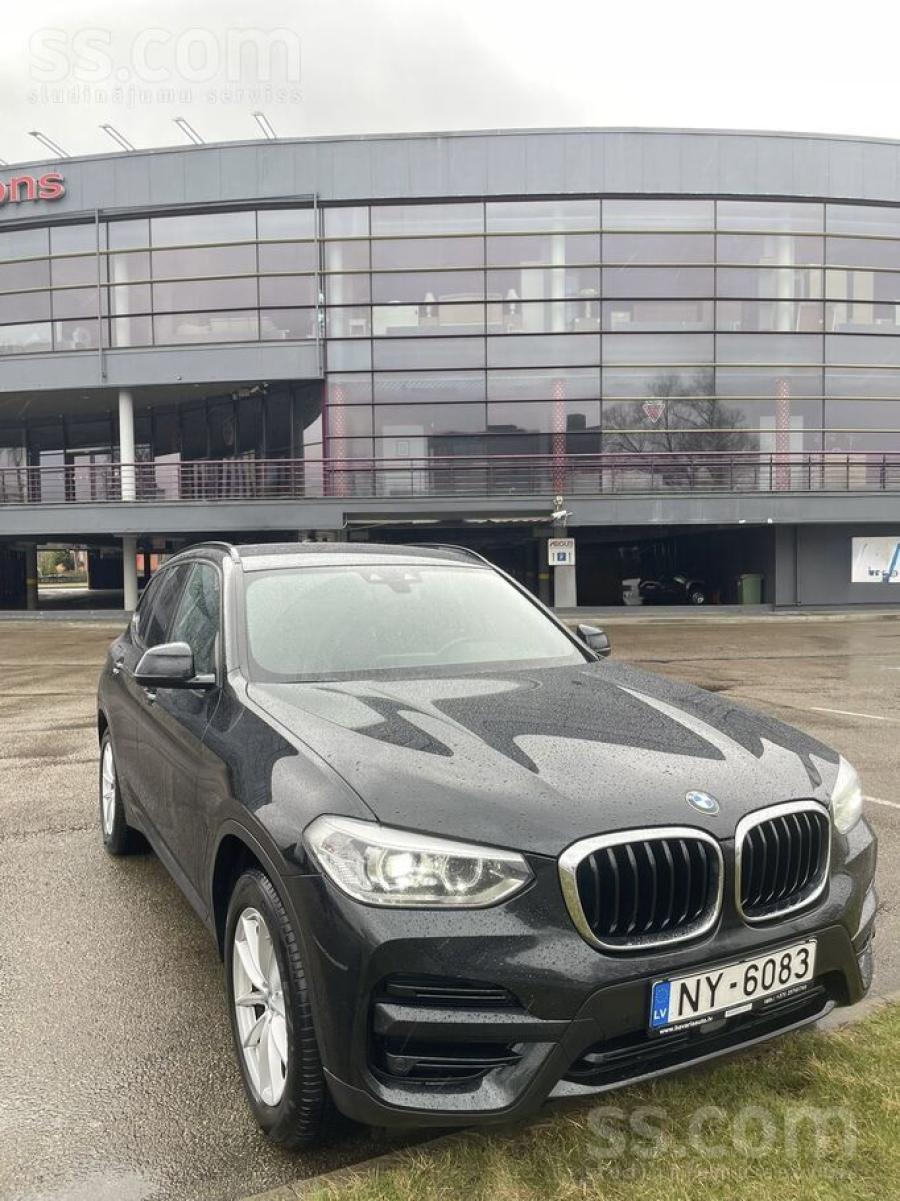 Melns BMW X3 2021 Rīga, ar dzinēja tilpumu 2.00 L un nobraukumu 191 tūkst. km par 30000 €, foto 4 vietnē AUTOMOTO.COM.LV