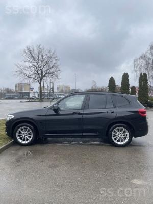 Melns BMW X3 2021 Rīga, ar dzinēja tilpumu 2.00 L un nobraukumu 191 tūkst. km par 30000 €, foto 5 vietnē AUTOMOTO.COM.LV