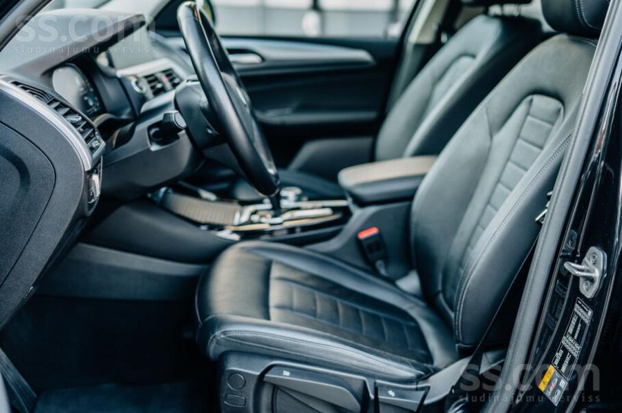 Black BMW X3 2021 in Jelgava, with an engine capacity of 2.00 L and mileage of 165 thousand km for 23900 €, photo 9 on AUTOMOTO.COM.LV