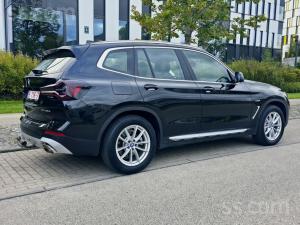 Black BMW X3 2021 in Riga, with an engine capacity of 2.00 L and mileage of 152 thousand km for 29990 €, photo 34 on AUTOMOTO.COM.LV