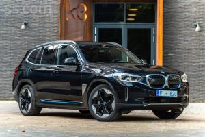 Black BMW X3 2021 in Riga, with an engine capacity of 3.00 L and mileage of 35 thousand km for 36900 €, photo 3 on AUTOMOTO.COM.LV