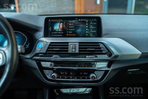 Black BMW X3 2021 in Riga, with an engine capacity of 3.00 L and mileage of 35 thousand km for 36900 €, photo 30 on AUTOMOTO.COM.LV
