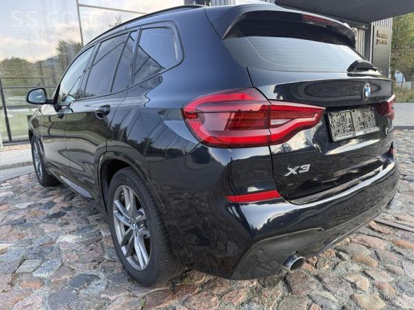 Black BMW X3 2021 in Riga, with an engine capacity of 3.00 L and mileage of 145 thousand km for 21950 €, photo 7 on AUTOMOTO.COM.LV