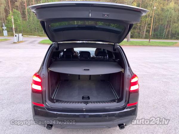 Melns BMW X3 2021 Tallina, ar dzinēja tilpumu 3.00 L un nobraukumu 147 tūkst. km par 34900 €, foto 10 vietnē AUTOMOTO.COM.LV